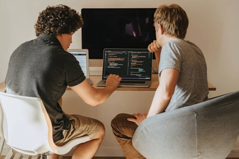 Python vs Go in 2025: A Head-to-Head Comparison